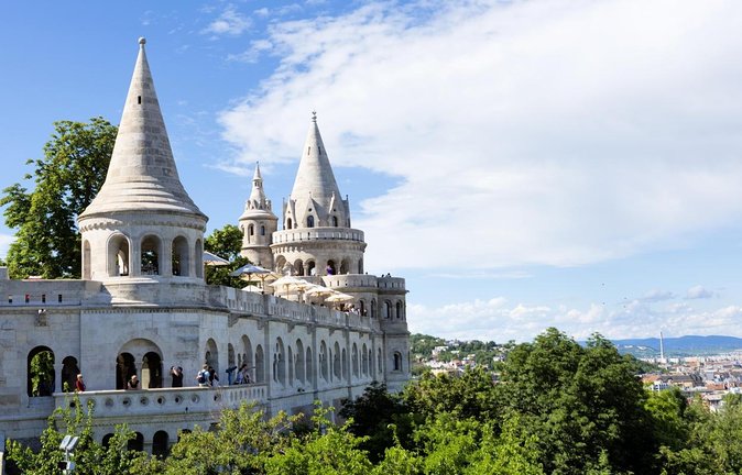 Free walking tour in the Buda Castle incl. Fisherman's Bastion