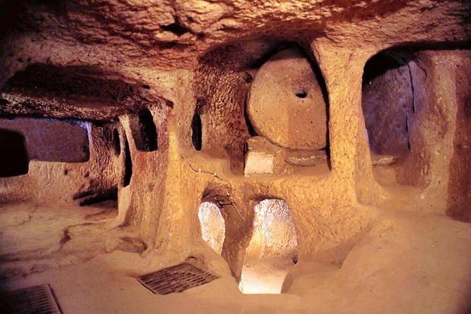 Full-Day Tour in Cappadocia with Ihlara Hiking and Underground City