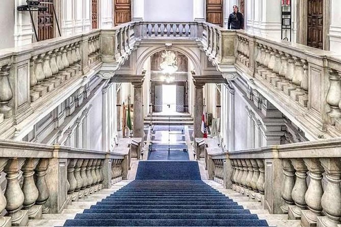 Genoa Walking Tour: Discover Hidden Treasures and Street Food