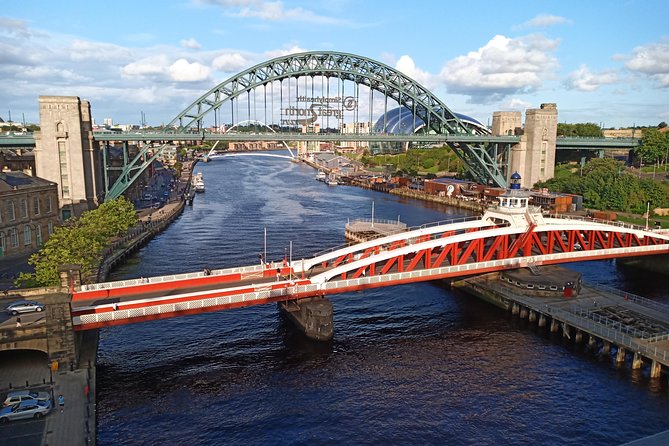 Guided City Walking Tour of Newcastle