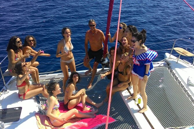 Half-Day Luxury Catamaran Sailing Cruise in Granada