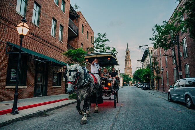 Haunted evening horse and carriage tour of charleston a detailed look at the experience