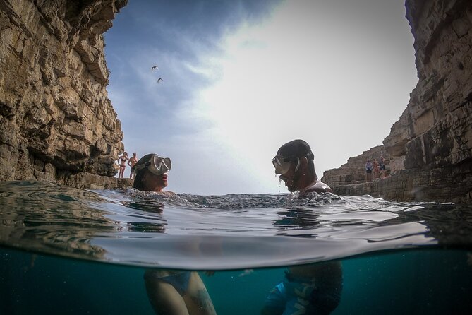 Kayak tour in Pula to Valley of Tears/free drinks+photos included