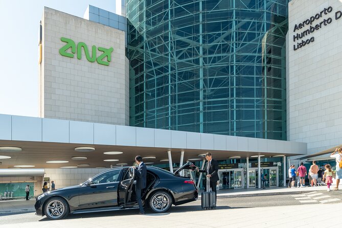 Lisbon Airport Private Transfer to Lisbon City Center