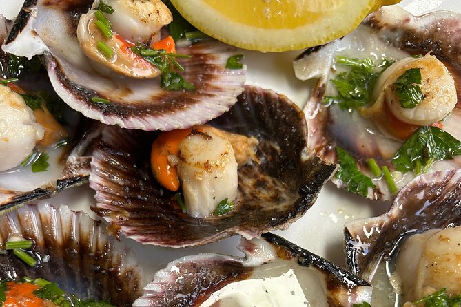 Madrid Local Tapas Tour with Private Dinner and Bottomless Wine