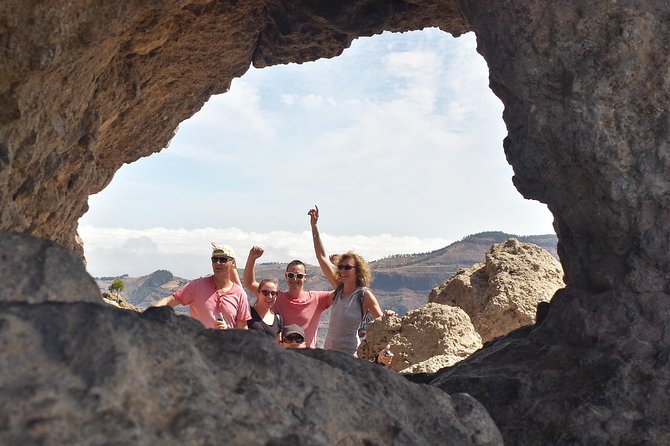 Roque Nublo hiking & Gran Canaria highlights by authorised guides