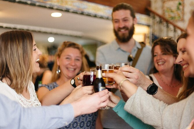 Seville's Triana Neighborhood Tapas & Wine Tour