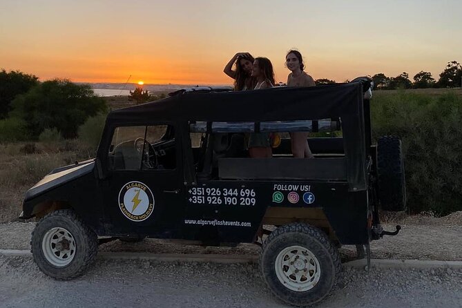 Sunset Tour - Champagne and Traditional Dinner