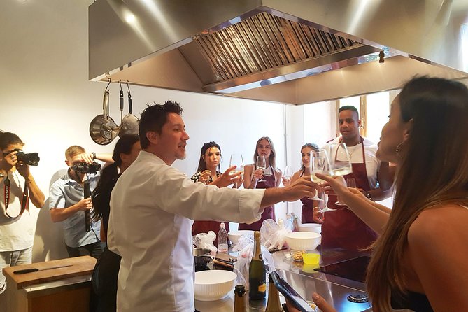 The Art of Making Pizza-Cooking Class in Unique Location with Italian Pizzachef