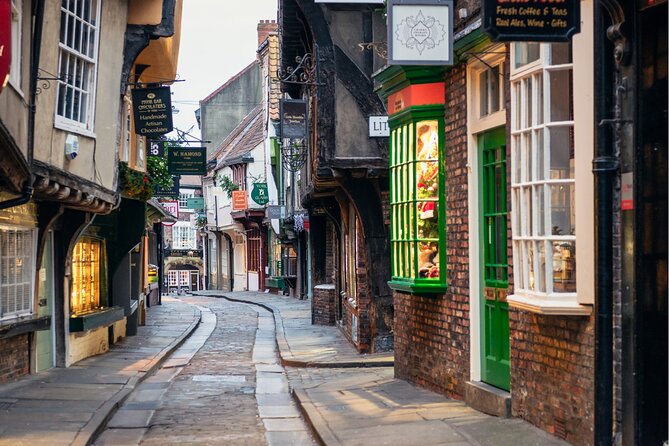 York Historical Gems Tour & A Taste of York Chocolate
