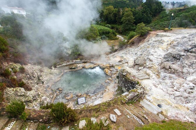 Azores: Shore Excursion Furnas - Crater volcano and hot springs - The Pros and Cons