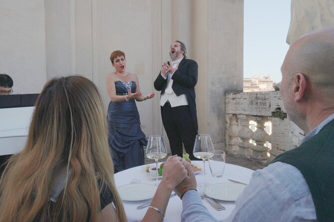 Open Air Opera Concert with Terrace aperitivo over Navona square - FAQ