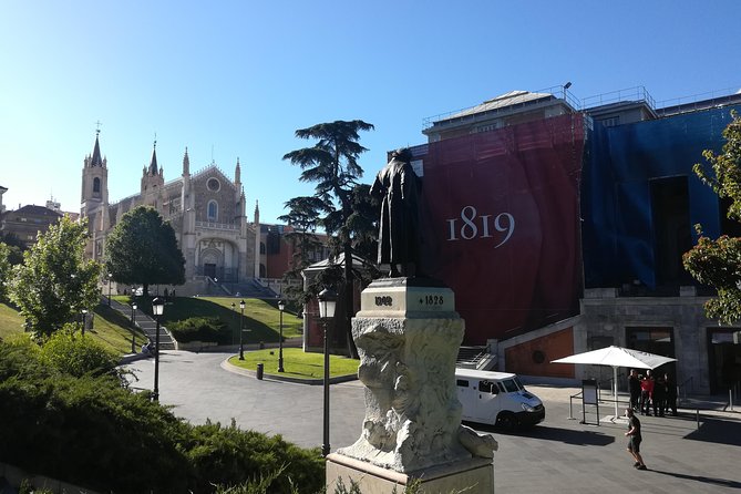Prado Museum Small Group Tour with Skip the Line Ticket - Inside the Museum: Experience and Atmosphere