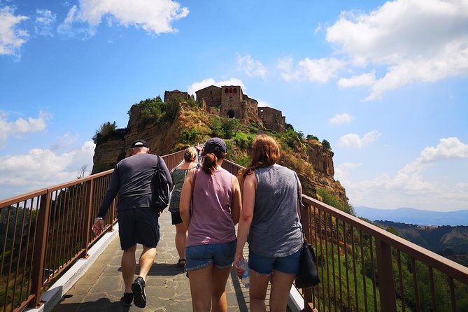 Small Group E-bike Experience from Orvieto to Civita with Lunch - FAQ