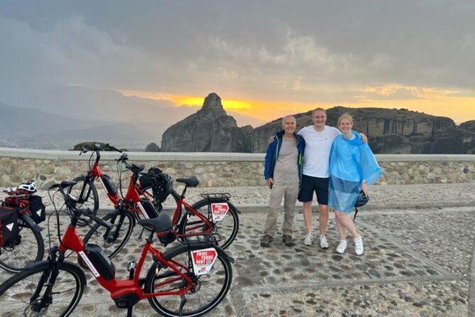 Sunset Meteora Tour on E-Bike - FAQ