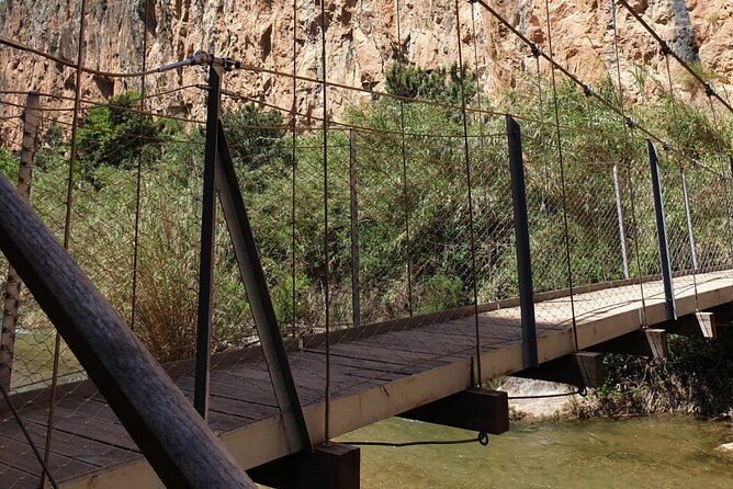 Hike Hanging Bridges and Canyon Túria - Chulilla - OFFICIAL GUIDE - The Route in Detail