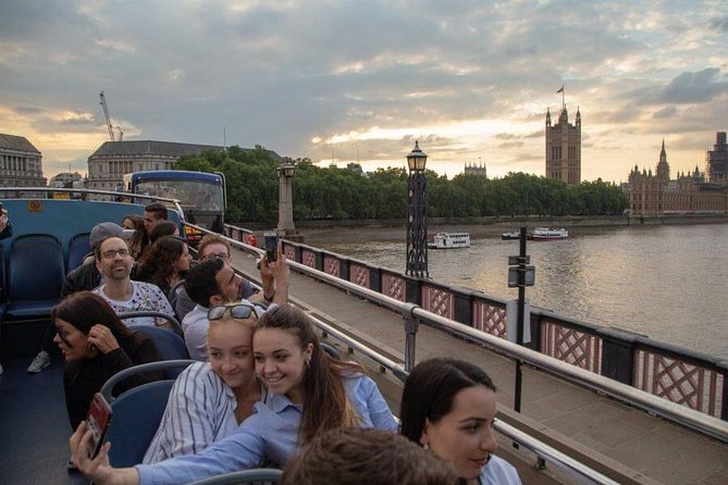 London by Night Sightseeing Open Top Bus Tour with Live Guide - Who Should Consider This Tour?