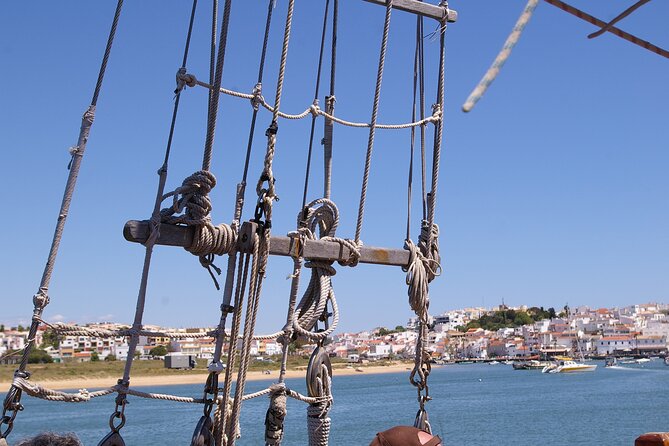 Cruise 2, Benagil - Morning - Caves 11:30H - 14:00H - The Sum Up: Who Should Book?
