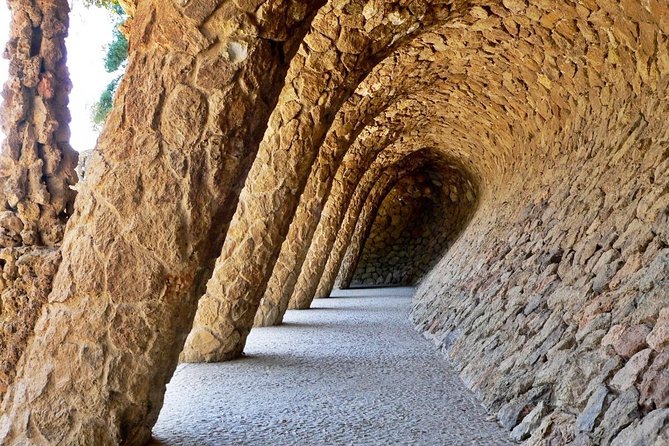 Park Güell with Skip the line tickets and Hotel Pickup - FAQs