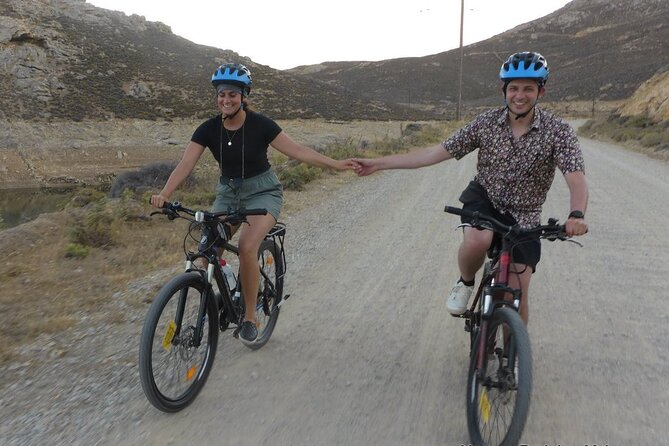 Romantic Cycling Tour with Private Picnic at the beach - Who Should Consider This Tour?