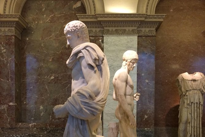 Semi-Private Louvre Masterpieces with Reserved Entrance Time - Who Will Love This Tour?