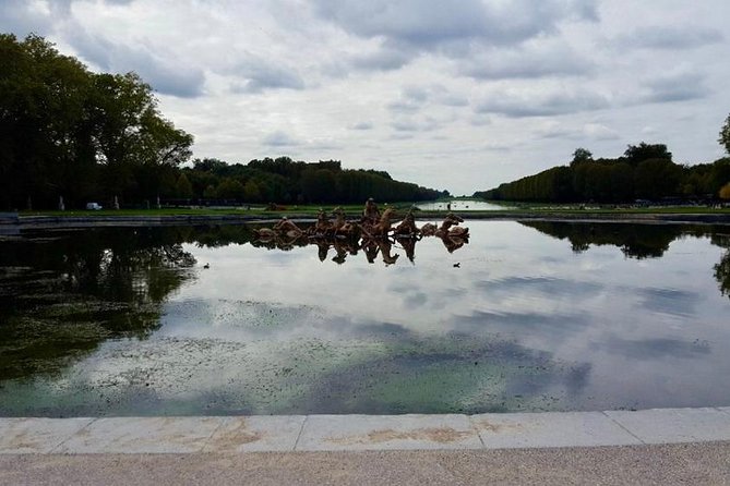Versailles Royal Palace & Gardens Private Tour by Golf Cart - Who Should Consider This Tour?