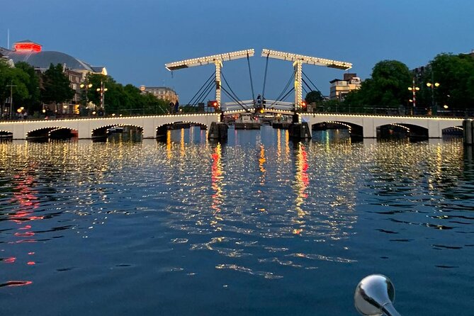 Amsterdam 1-Hour Canal Cruise With Live Guide - FAQ