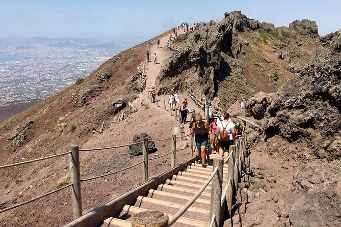 Pompeii & Vesuvius Day Trip from Naples with Italian Light Lunch - FAQs