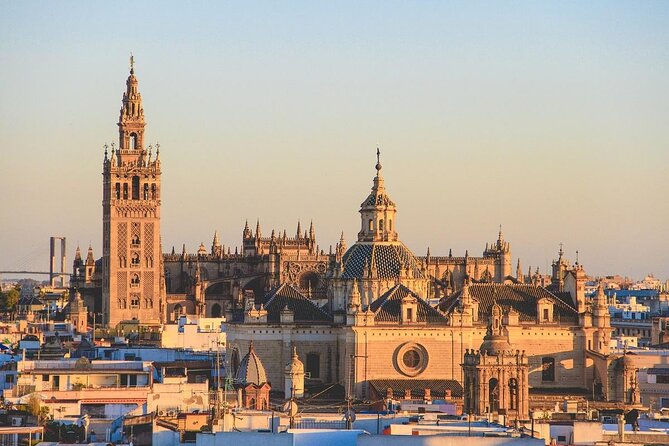 Cathedral of Seville English Guided Tour with Skip the Line & Access to Giralda - Introduction: What to Expect from the Seville Cathedral Guided Tour