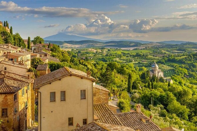 Italian Wine Tasting with Professional Sommelier in Montepulciano - Key Points