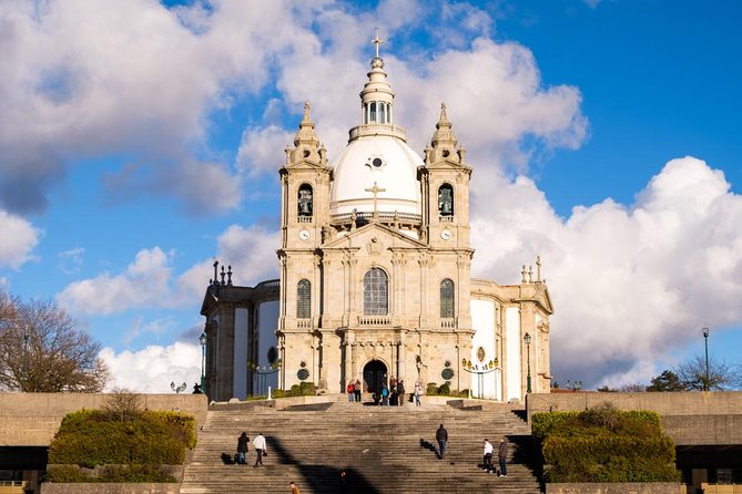 Minho Tour Private (Braga and Guimarães) Full Day - Key Points