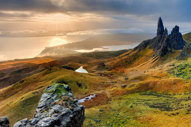 3 Day - Isle of Skye, Loch Ness & Glenfinnan Tour from Glasgow - Discovering Scotland’s Scenic Wonders