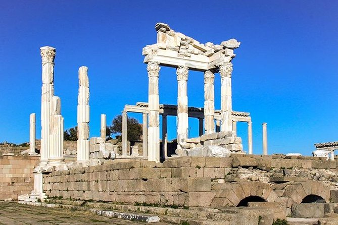 Pergamon&Asklepion Day Tour from Kusadasi / Izmir - Discovering Pergamon and Asklepion: A Detailed Journey