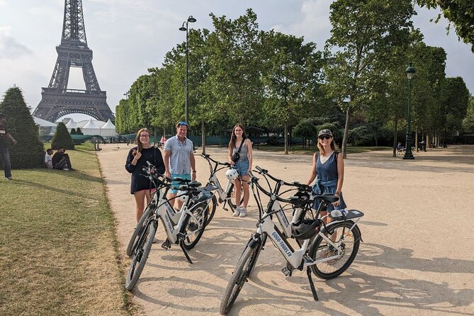 Private Paris E-bike city highlights tour - What Makes This Tour Stand Out