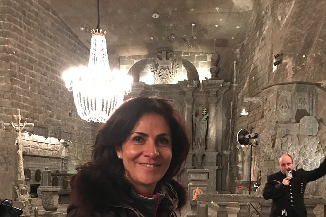 Salt Mine Wieliczka Round-Trip Private VIP Transport from Krakow - The Journey to Wieliczka Salt Mine: Comfort and Convenience