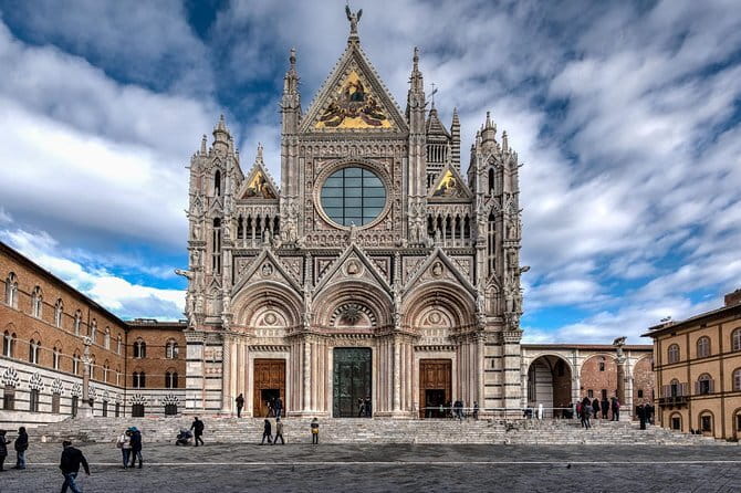 Siena and Chianti Wineries Excursion by Private Luxury Van from Florence - An In-Depth Look at the Tour Experience