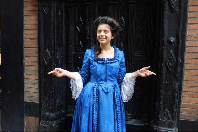 Visit of Albi in the Age of Enlightenment guided by Mme de Lapérouse - An In-Depth Look at the Experience