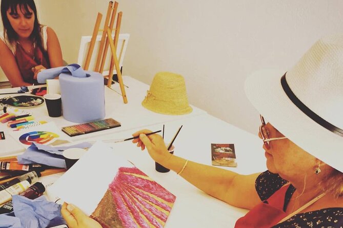 2 hours Painting Class with Local Artist in Private Studio
