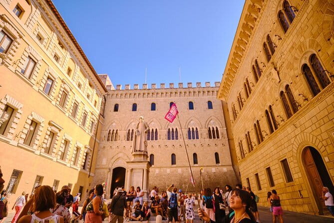 Afternoon in Siena and Chianti Wine Tour with Dinner from Florence