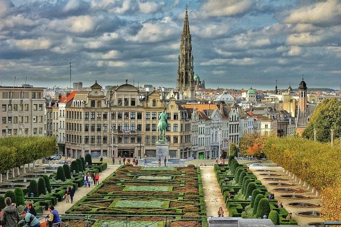 Airport Transfer: Brussels to Brussels Airport BRU by Luxury Van