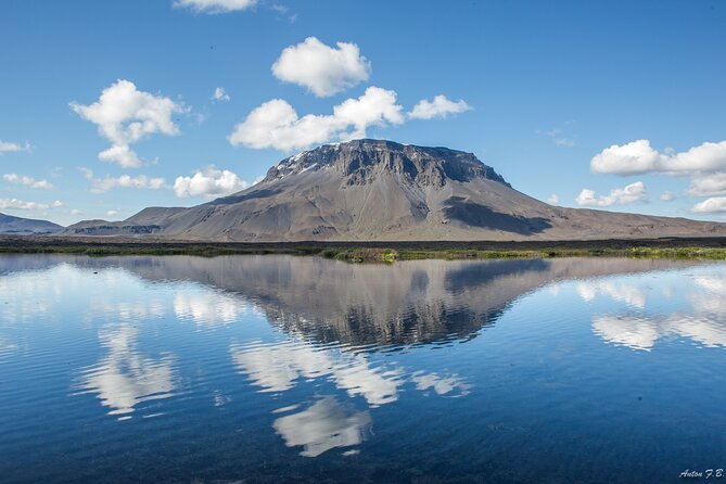 Askja & Holuhraun, Super Jeep Day Tour from Lake Myvatn