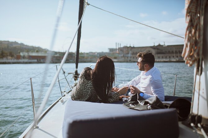 Barcelona 2-hour Private Boat Tour with Cava and snacks