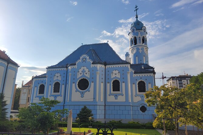 Bratislava City and Castle Private Tour with Minivan