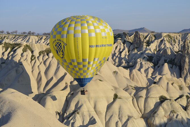 Cappadocia Balloon Ride with Breakfast, Champagne and Transfers