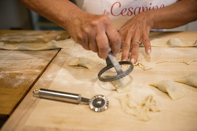 Cesarine: Small group Pasta and Tiramisu with Mamma in Lucca