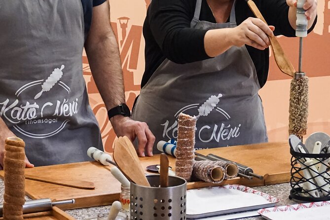 Chimney Cake Workshop Budapest Downtown - Kürtskalács Class