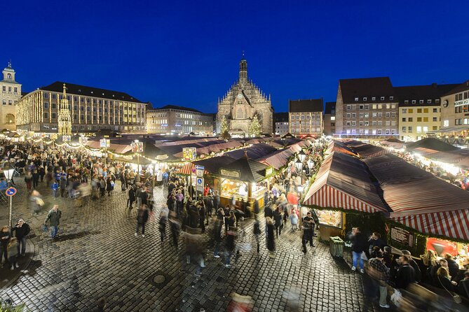 City tour through Nuremberg with the little train - Christmas tour