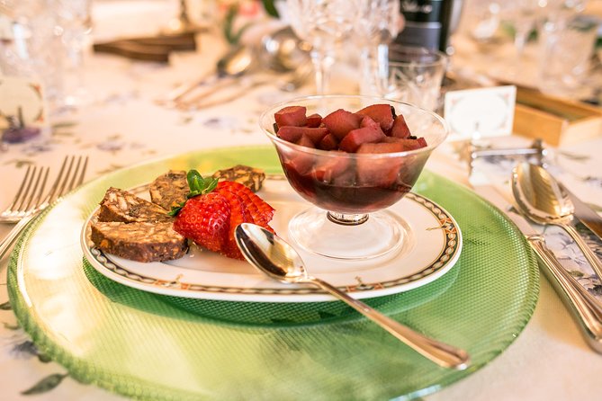 Dining experience at a local's home in Pietrasanta with cooking demo