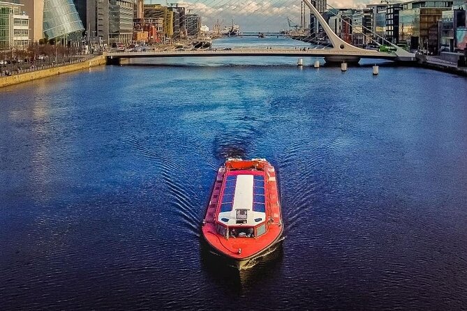 Dublin Sightseeing Cruise on River Liffey with Local Guide
