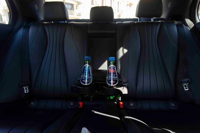 First class Warsaw Airport Transfer (WAW)